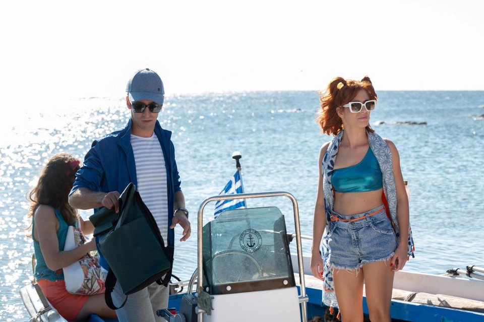 Hotel ΕΛVIRA: Η νέα κωμική σειρά του Mega με πρωταγωνιστή τον Μιχάλη Λεβεντογιάννη -Όλες οι ...